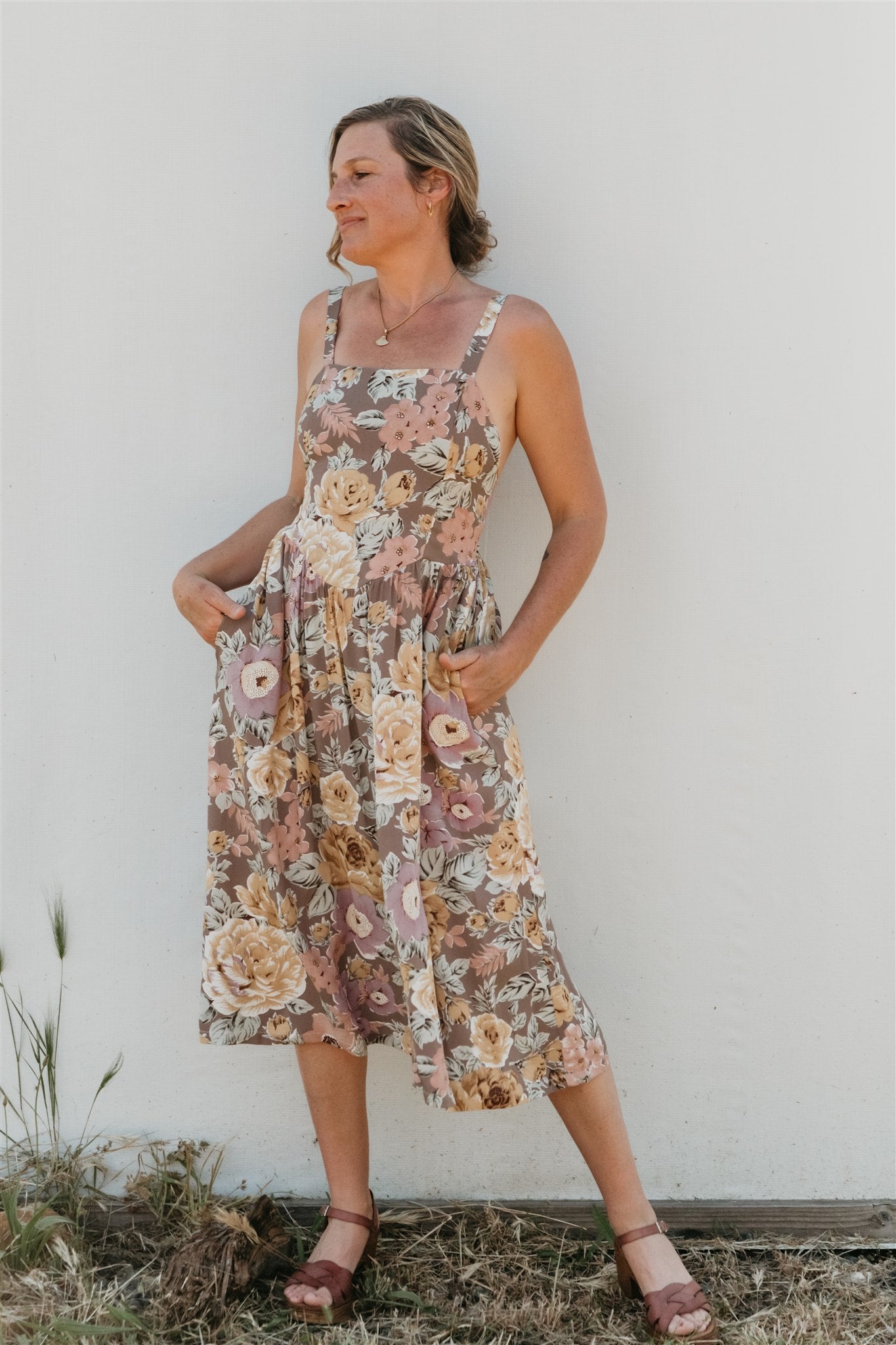 Myrah Dress in Muted Floral Crepe – Altar PDX