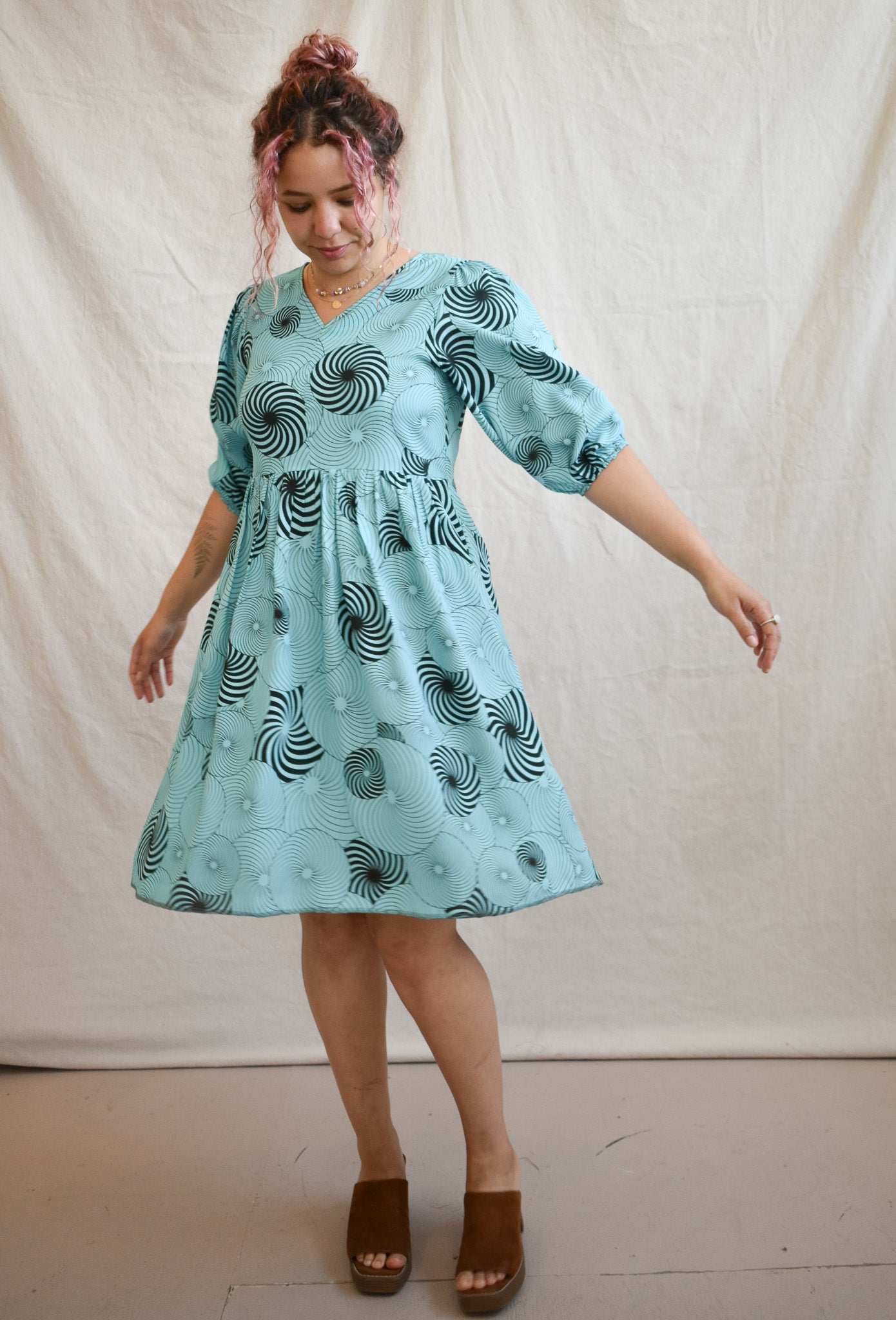 Altar Houseline Monique Dress in Vortex – Altar PDX