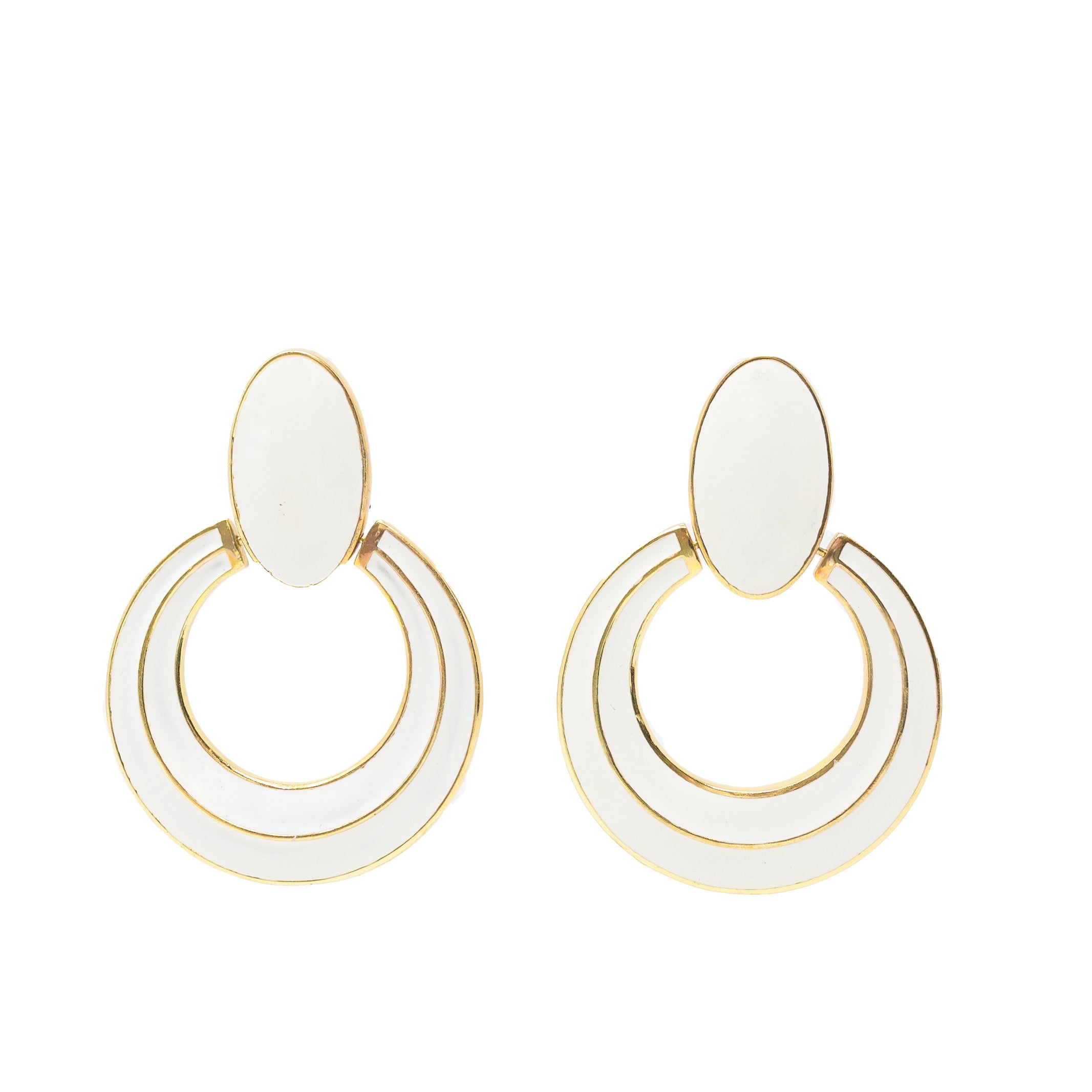 THE WHITE ENAMEL CIRCLE – Altar PDX