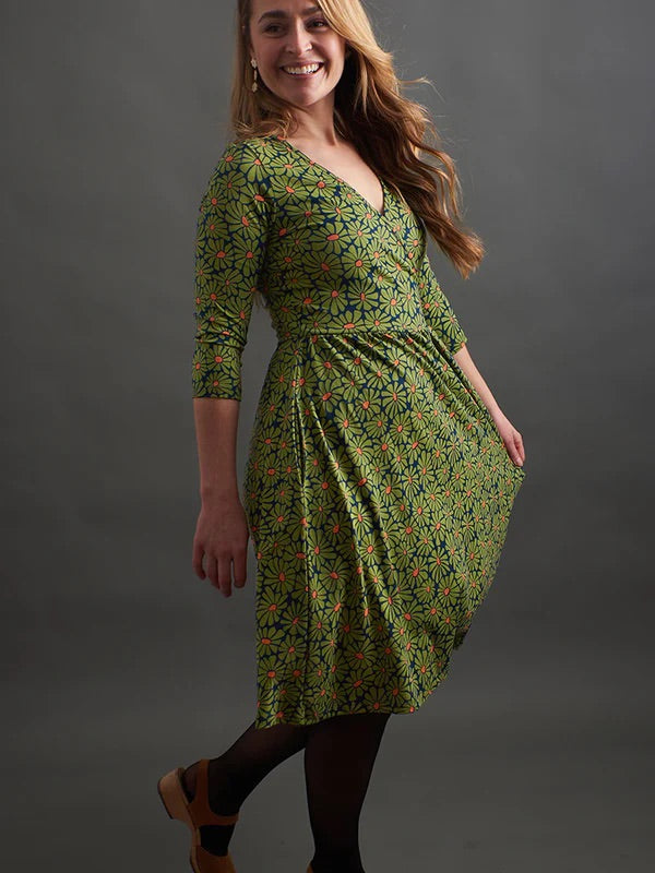 Callie Long Sleeve Wrap Dress Olive Floral – Altar PDX