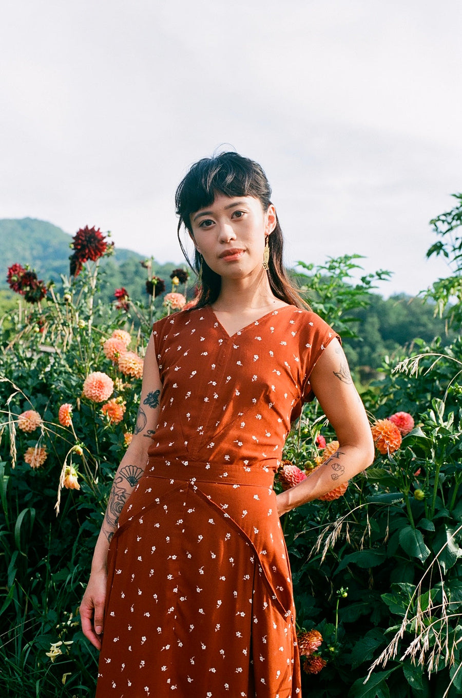 Xena Dress in Hazel Calico Flower – Altar PDX