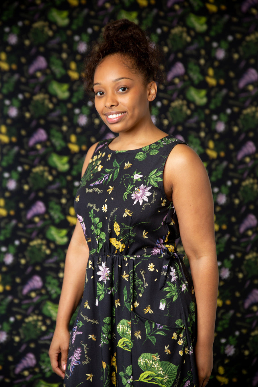 Rhiannon Dress in Nervine Ecovero – Altar PDX