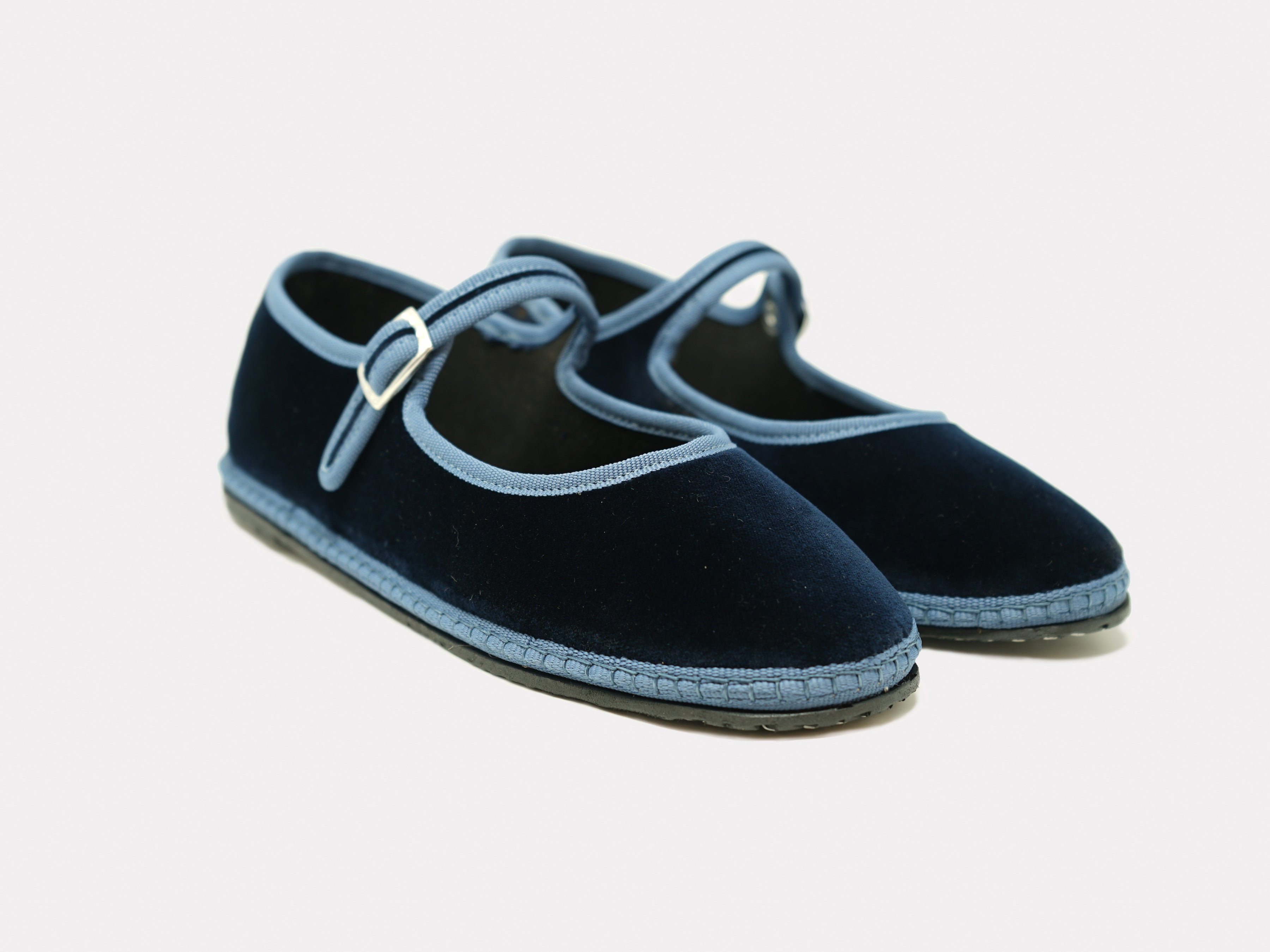 Mary Jane Furlane Navy – Altar PDX