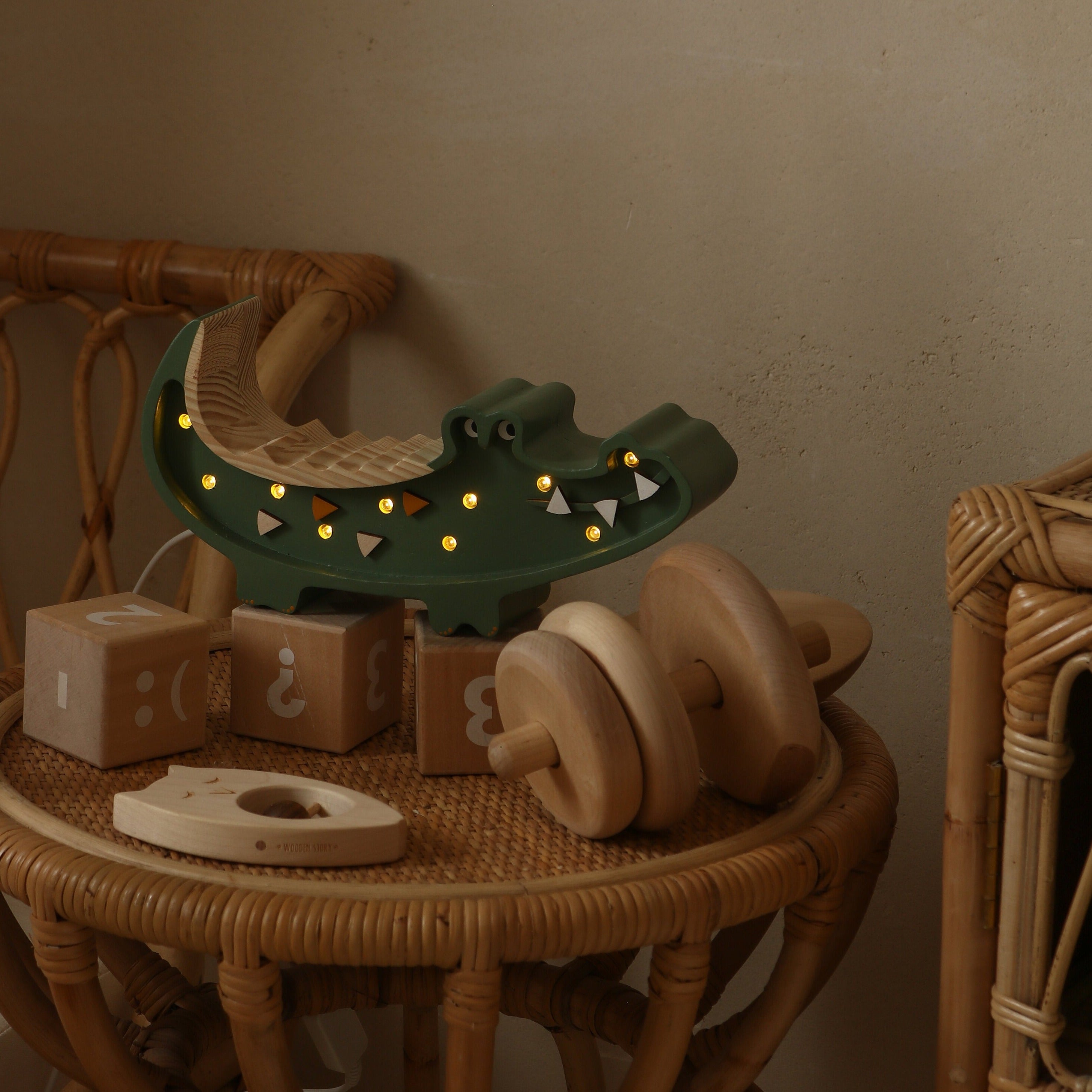 Little Lights Mini Crocodile Lamp – Altar PDX